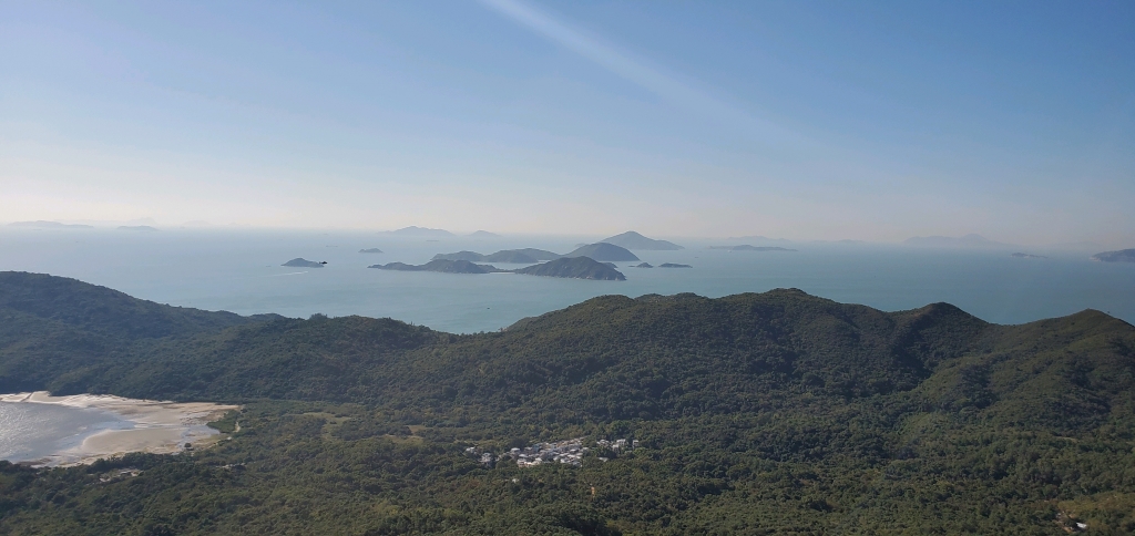 東狗牙 一線生機 閻王壁 、小鳥回頭、 南巖棧道、 南天門 - Ramblr