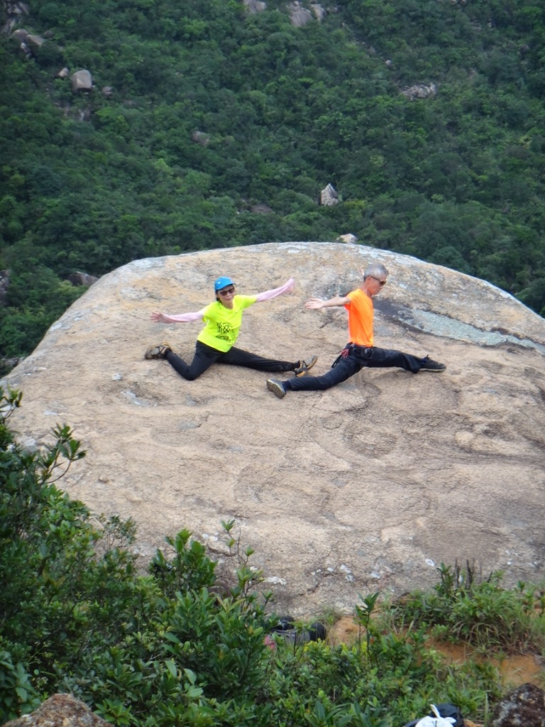 黃泥涌峽公園,引水道,廢屋脊,港島徑,渣甸山谷,小馬山東脊,南豐新村 - Ramblr