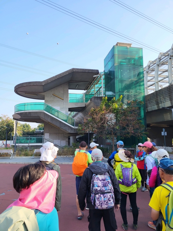 (1494)冬日千里遊一百七十八：兆康圍村攀圓頭，雞伯嶺落天瑞邨 - Ramblr