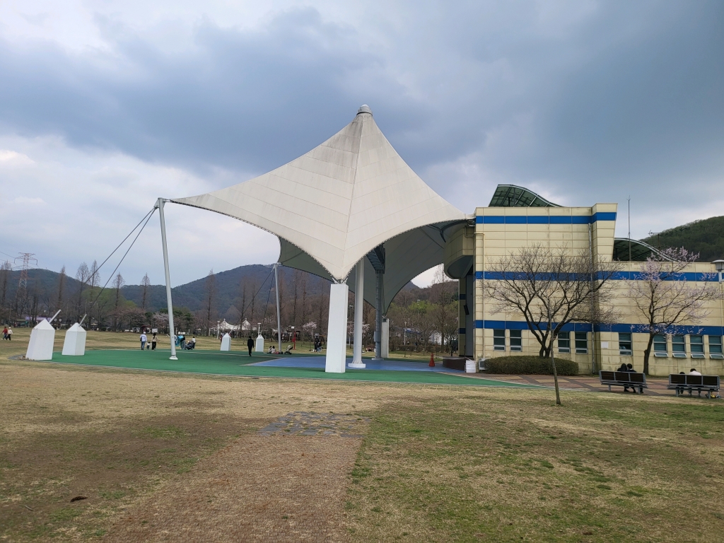 인천대공원 (지구의 날) - Ramblr