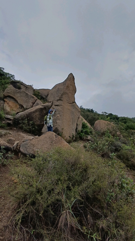 【週四】嘉龍石室 - Ramblr